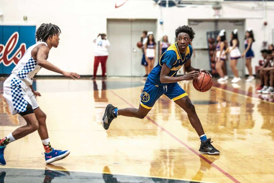 Traveling In Basketball The Ultimate Guide To The Rule Coaching Kidz
