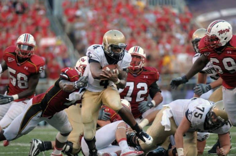 What Is a Fullback in Football? History, Traits, and More! - Coaching Kidz