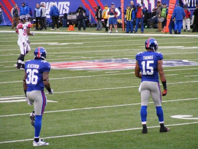 Football Positions Guide: The Ultimate Positional Overview - Coaching Kidz